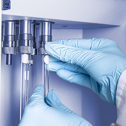 BET Surface Area Analyzer: Nova | Anton Paar