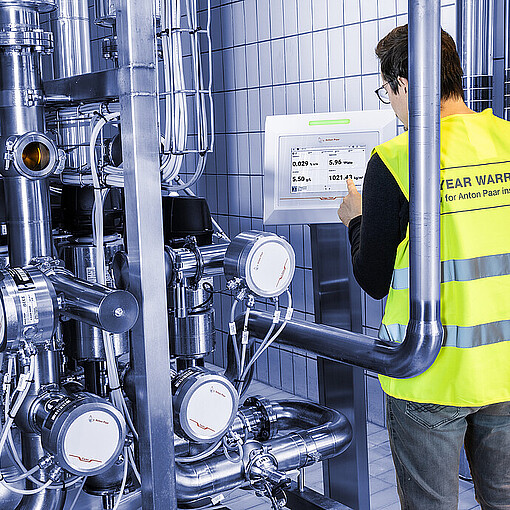 Inline Beverage Analyzer: Beer Monitor | Anton Paar