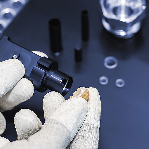 Inline Refractometer Sensor: L-Rix | Anton Paar