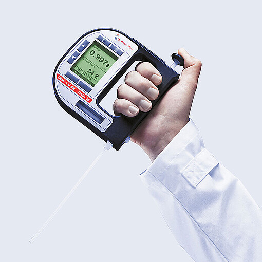 Handheld Density Meter: DMA 35 Basic | Anton Paar