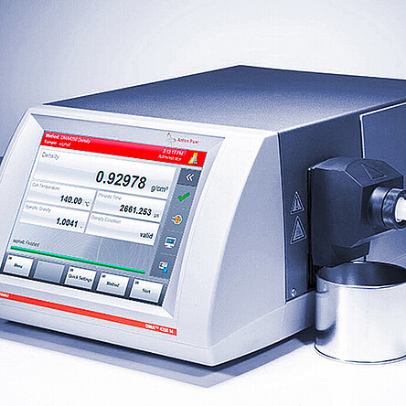 Density Meter: DMA 4200 M | Anton Paar